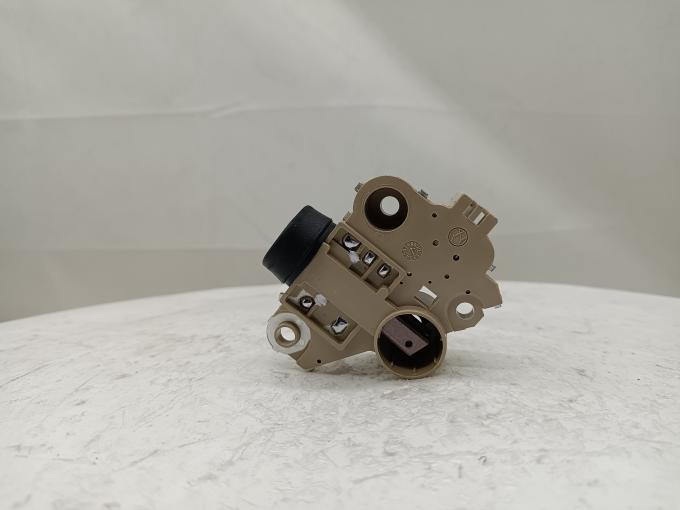 12V Motor Vehicle Regulator TA500C09001 6677489 M0201IC 3737022600